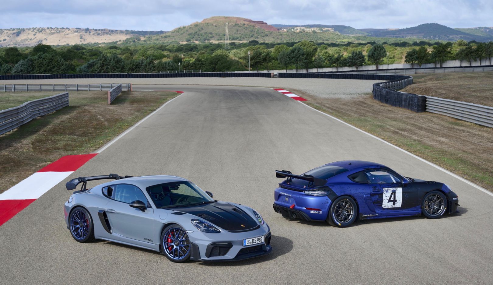 GT4 RS