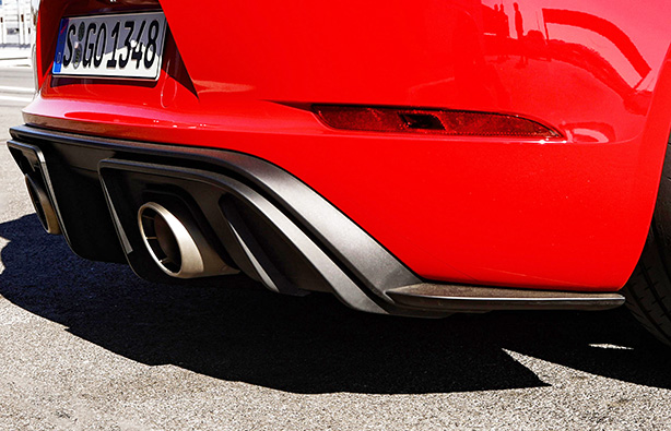 "RS" Rear Valance With Aero Fins : Suncoast Porsche Parts & Accessories