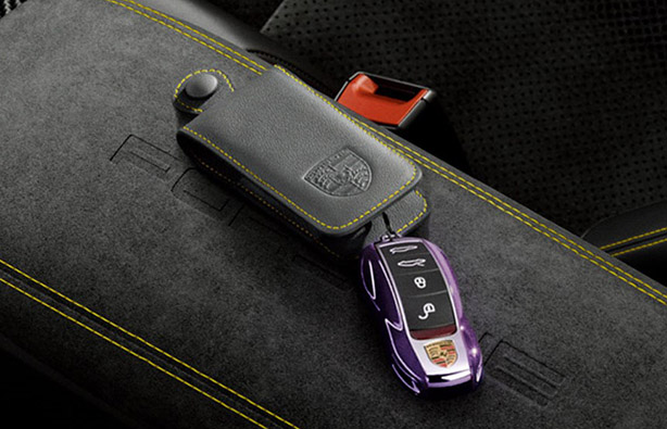 Customizable Leather Key Case : Suncoast Porsche Parts & Accessories