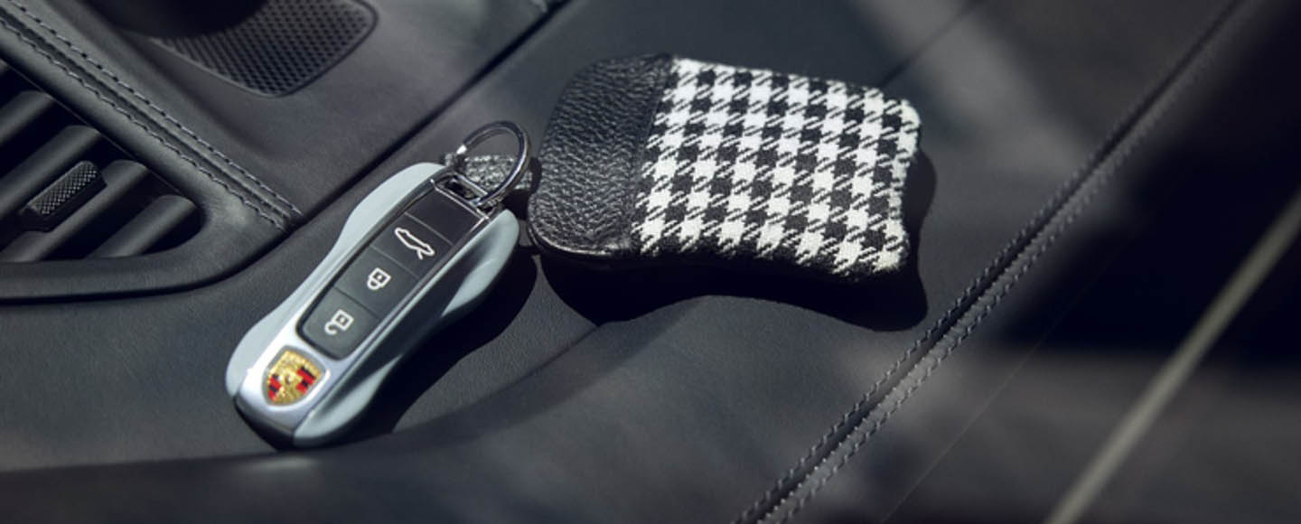 Porsche Keys & Key Chains