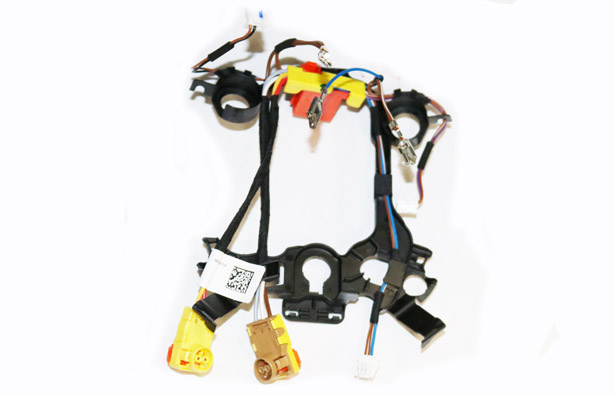 Steering Wheel Wiring Harness : Suncoast Porsche Parts & Accessories